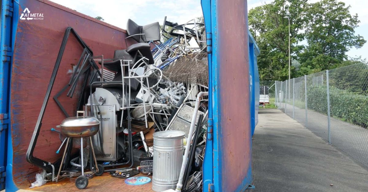 Benefits of Choosing Local Scrap Metal Pickup Services